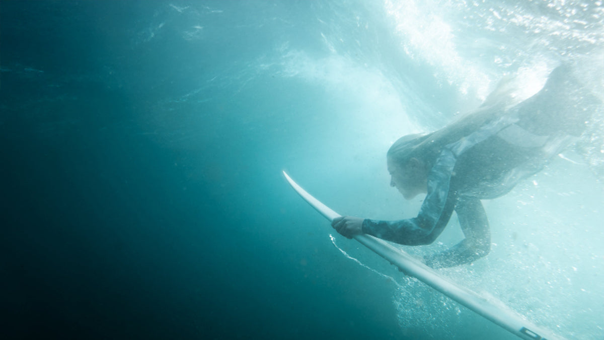 10 Tips for Duck-Diving | Wetsuit Centre